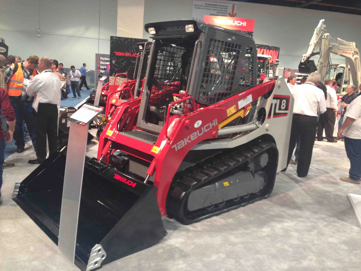 Takeuchi Intros CTL, Compact Excavators at ConExpo | Total Landscape Care