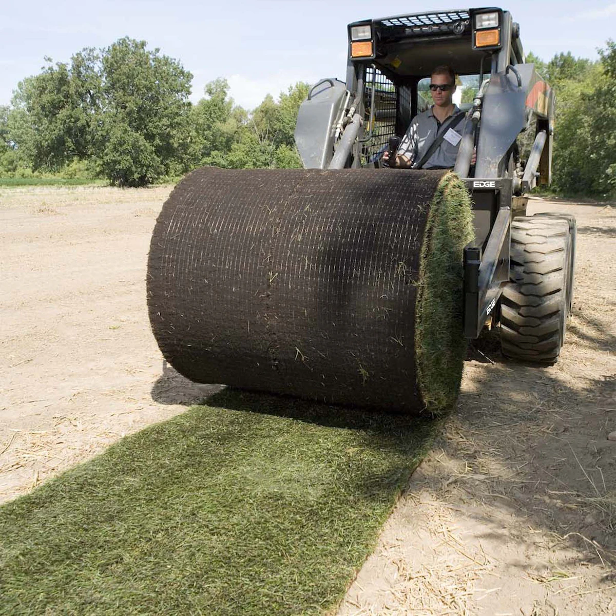 CEAttachments Redesigns Edge Sod Unroller Attachment | Total Landscape Care