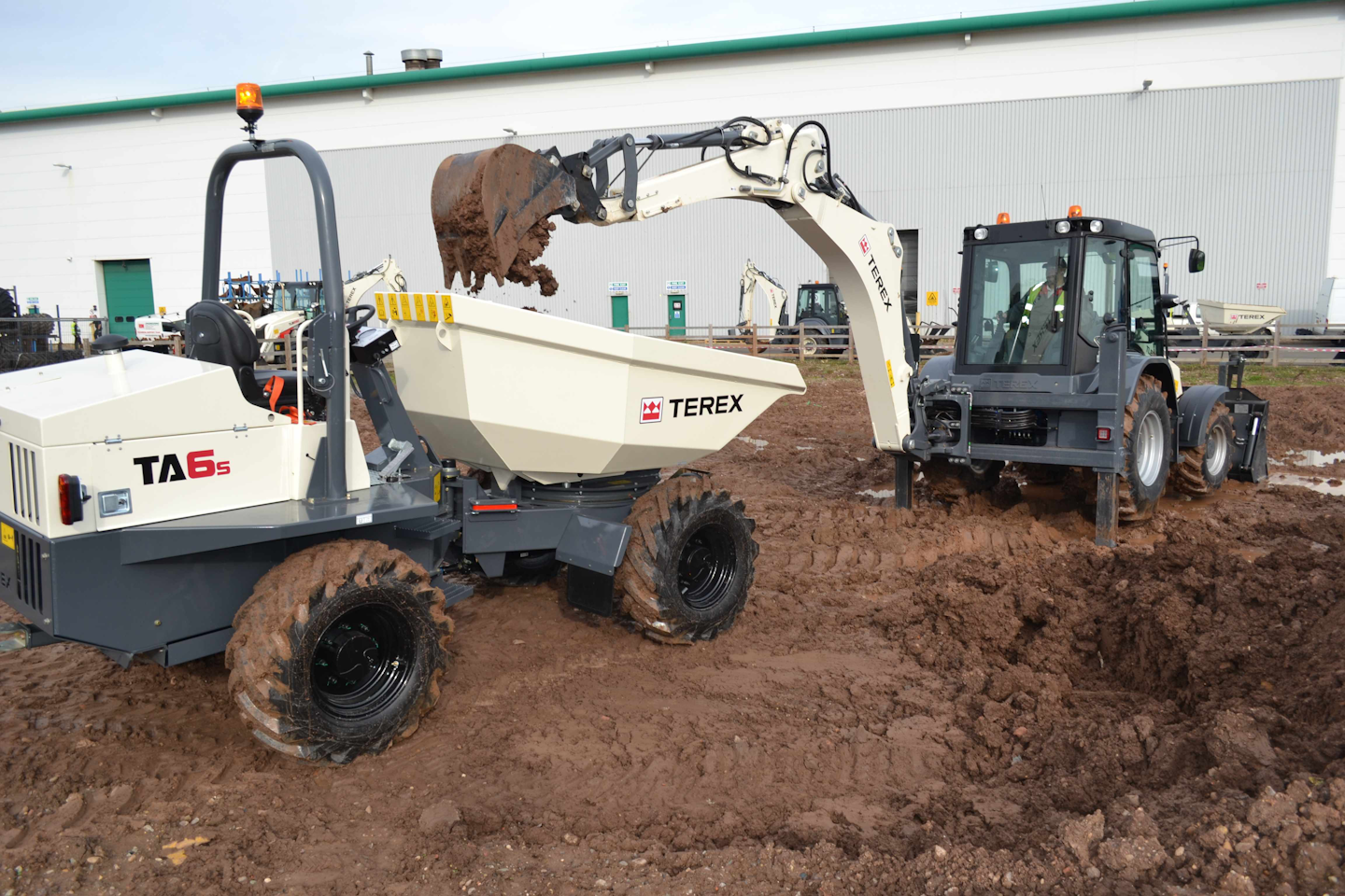 Terex intros new site dumpers TA6 and TA6s | Total Landscape Care