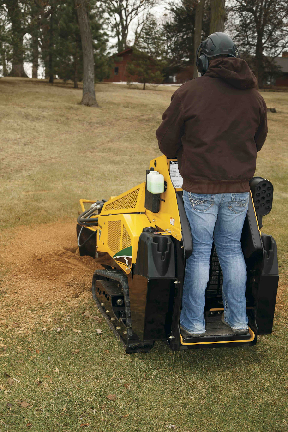 Vermeer’s new SC40TX stump cutter includes stand-on platform (Photos ...