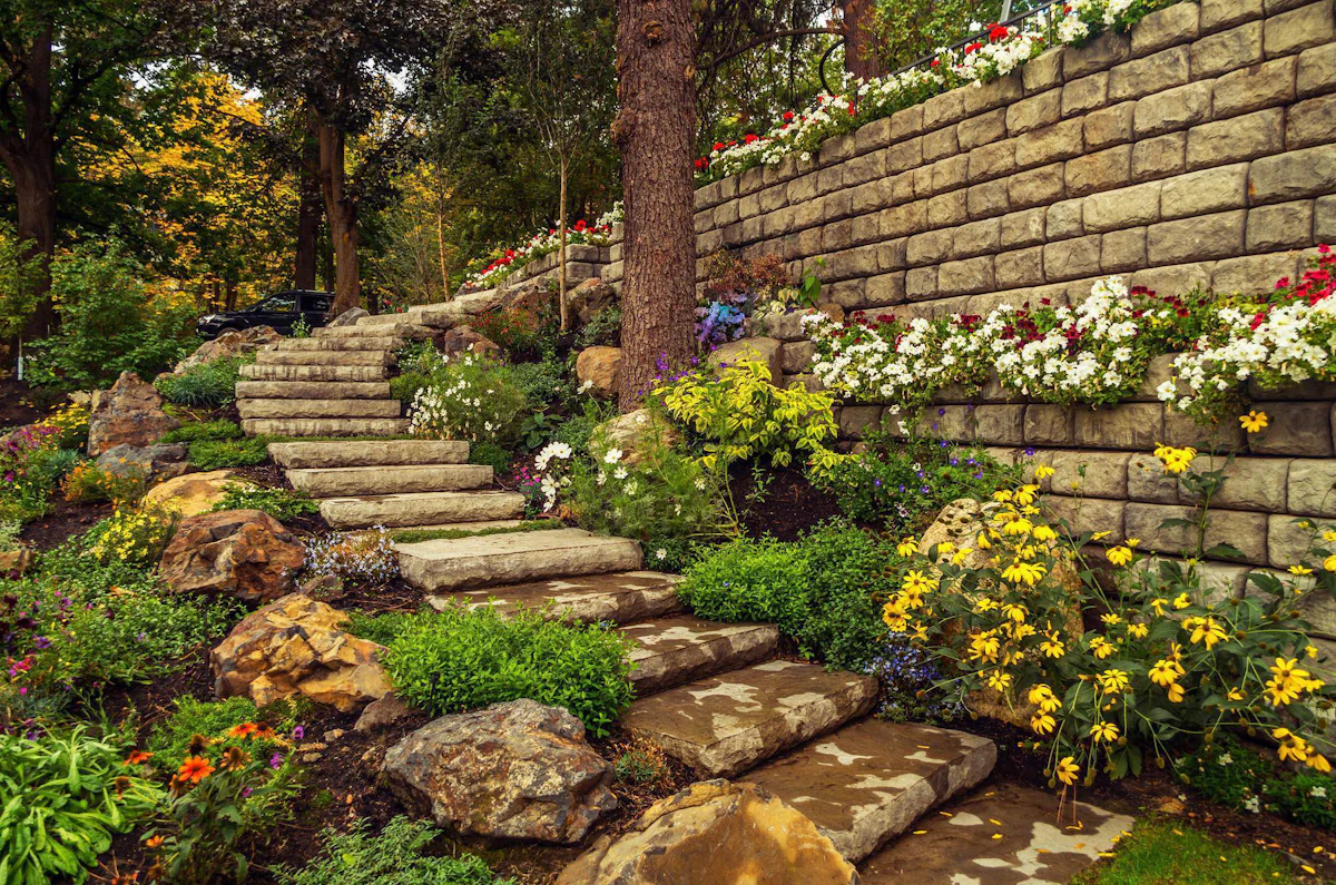Redi-Rock uses 1-ton concrete blocks to create gravity walls | Total ...
