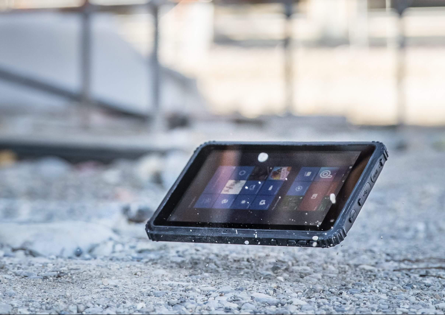 Caterpillar unveils its first tablet: Windows 10-based T20 | Total ...