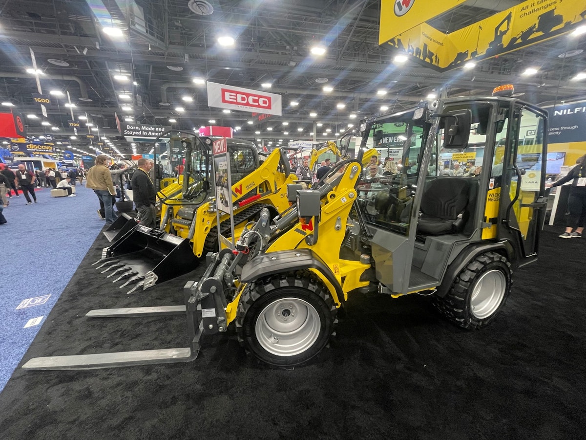 Wacker Neuson Brings its WL250 Compact Articulated Wheel Loader to the ...
