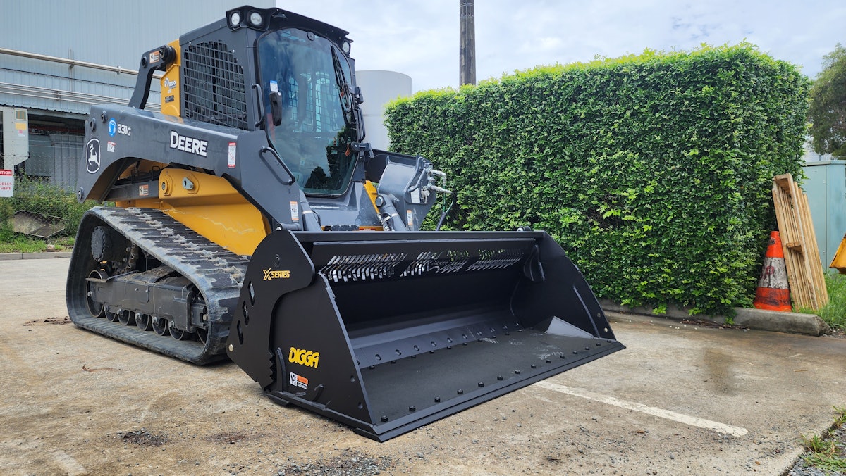 Digga overhauls X-Series heavy-duty 4-in-1 bucket for skid steers, CTLs ...