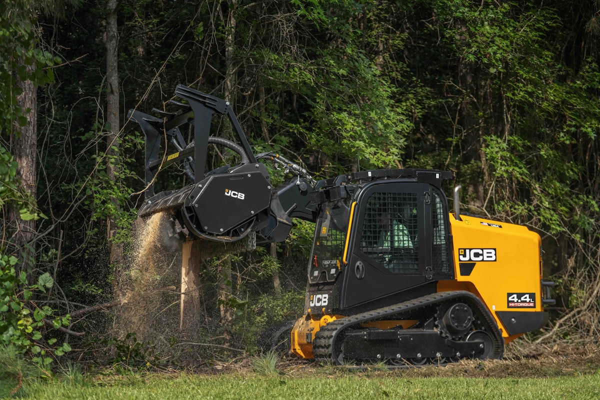 JCB unleashes its most powerful teleskid & compact track loader: The ...