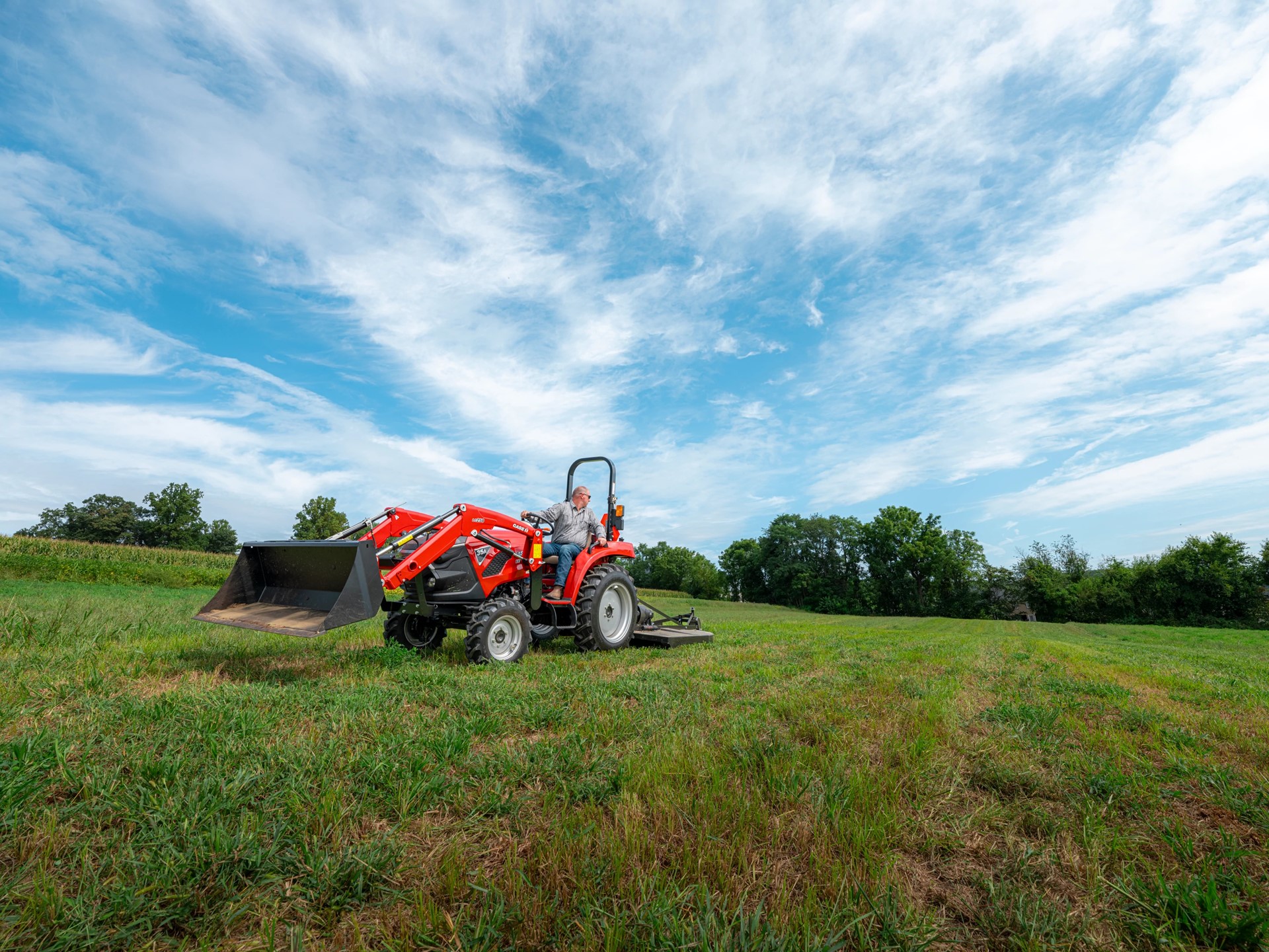 Case IH reveals 2 new Farmall Compact Tractors, 3 new Pumas | Total ...